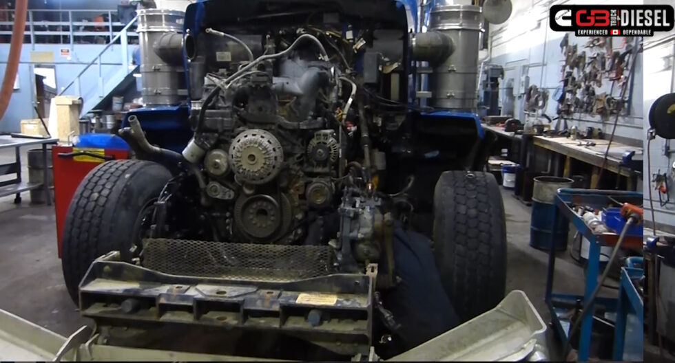 Heavy-Duty Truck Engine Repair
